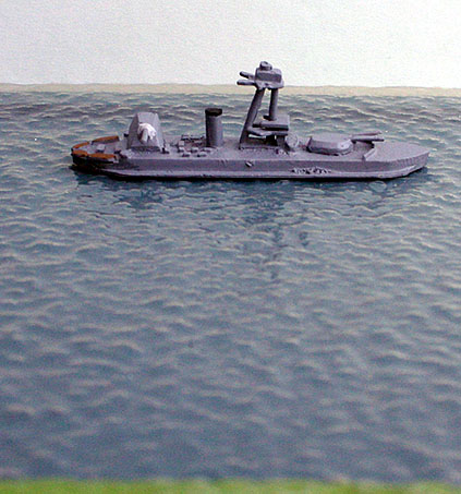 Secondhand Mini-ships 1/1250 HMS Lord Clive a monitor in 1918 Trafalgar1254