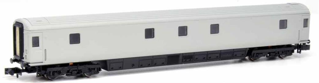 Dapol N 2P-006-011 BR Mk3 Sleeper Coach InterCity Swallow Livery 10573