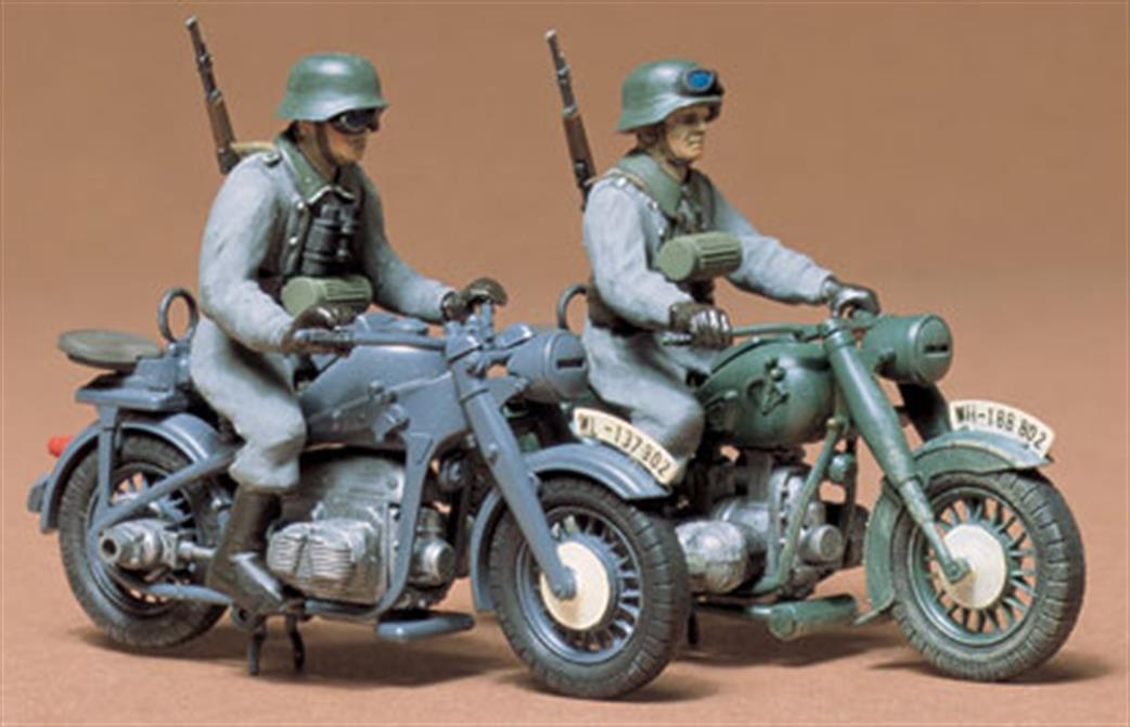 Tamiya 1/35 35023 German BMW R75 Zundapp KS750 Motorbike Kit
